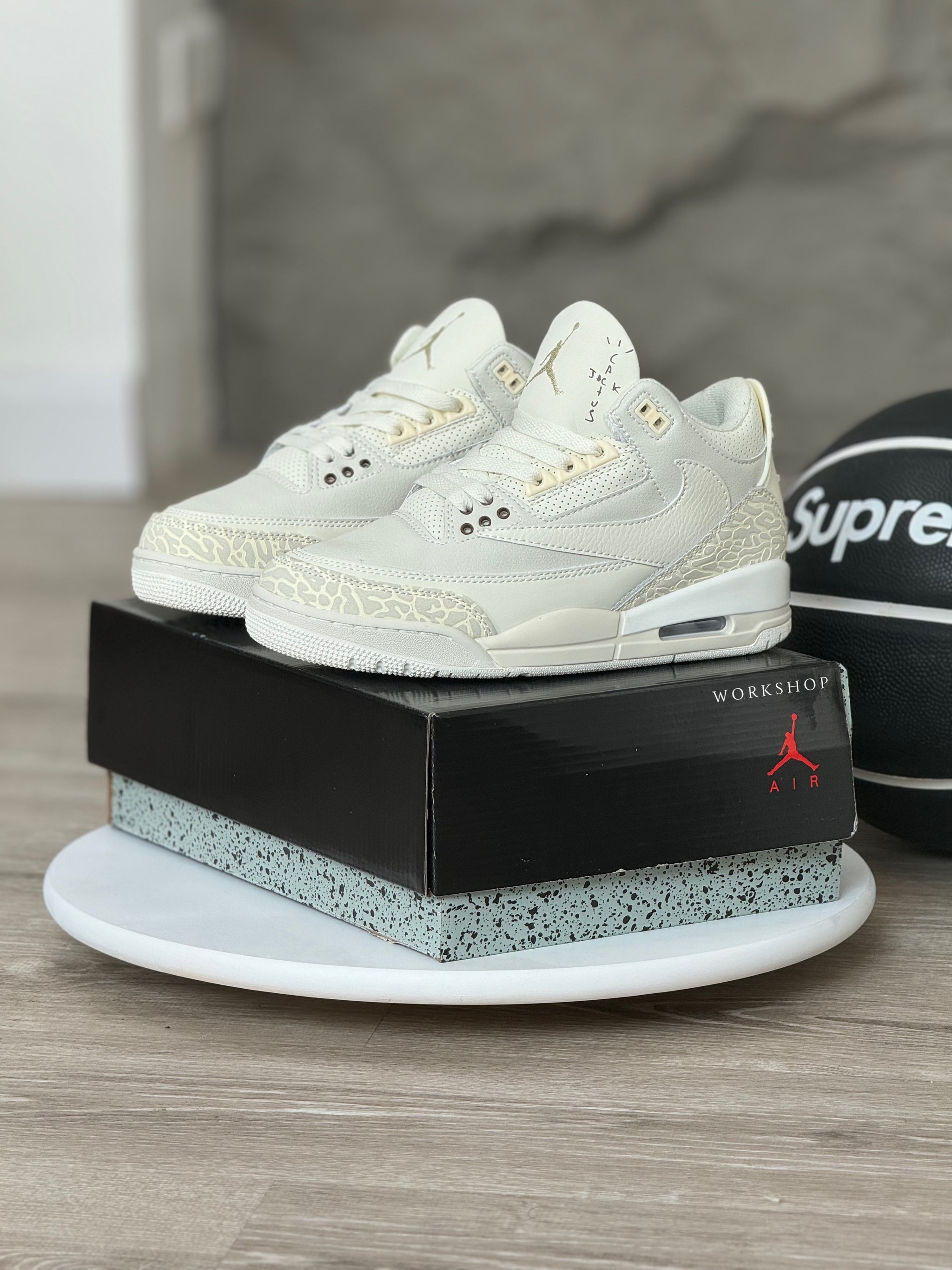 Air Jordan 3 x Travis scott Concepts – workshop